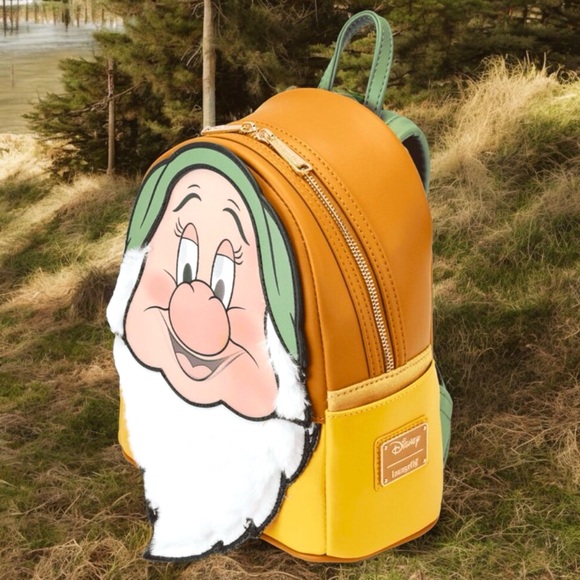 Loungefly | Bags | Loungefly Snow White And The Seven Dwarfs Bashful ...